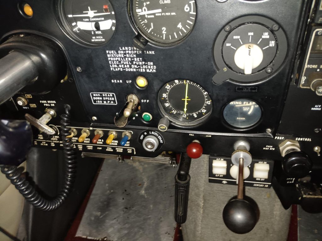 1962 Piper Comanche 250 (N7937P) Gallery – Wings of Hope Aircraft Sales