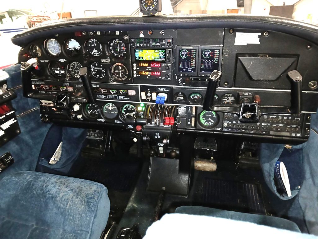 1975 Piper Seneca II (N32863) Gallery – Wings of Hope Aircraft Sales