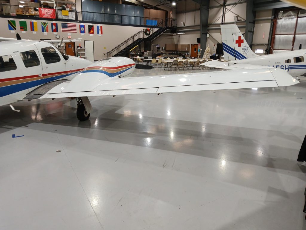 1975 Piper Seneca II (N32863) Gallery – Wings of Hope Aircraft Sales